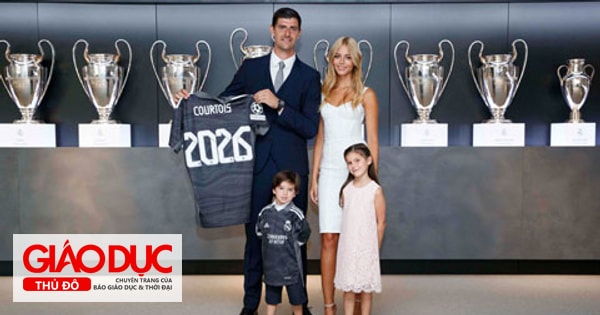 Thủ thành Thibaut Courtois & những bóng hồng từng qua tay