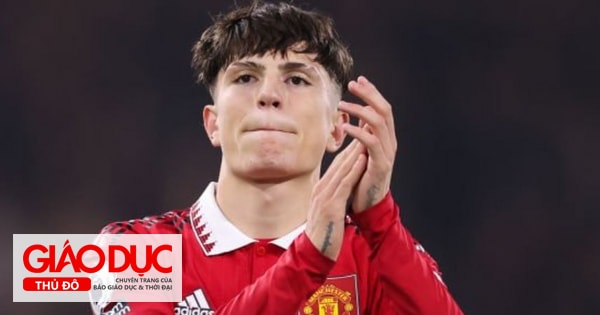 Hành động gây tranh cãi của Garnacho khi bị tuyển Argentina làm ngơ