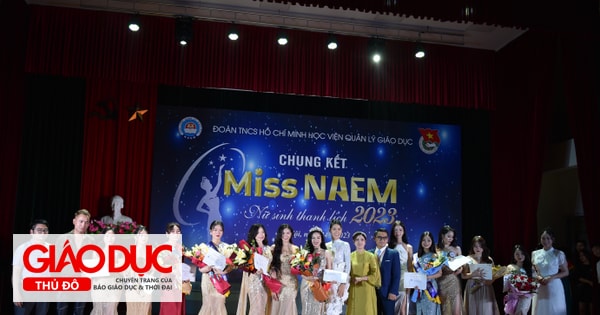 Lộ diện hoa khôi Học viện Quản lý giáo dục