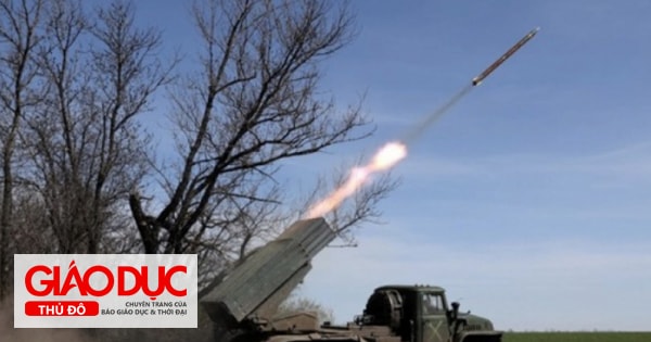 Tuyên bố kiểm soát hoàn toàn làng Urozhaine, Ukraine còn cách phòng ...