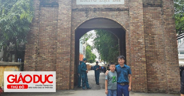 Thầy giáo vùng cao vượt hơn 600km về Hà Nội viếng Tổng Bí thư Nguyễn Phú Trọng