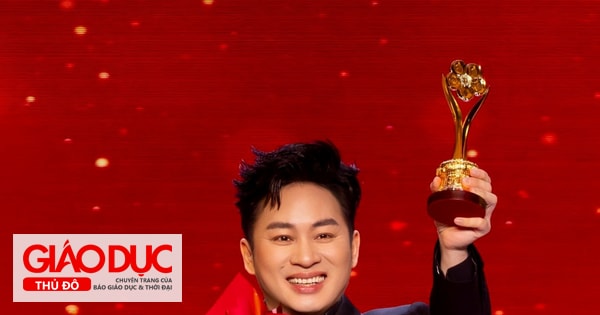 NSND Tự Long và divo Tùng Dương cùng có tin vui, Hòa Minzy hạnh phúc ...