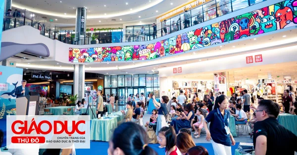 Hàng nghìn học sinh và phụ huynh tham gia Ngày hội Đại dương xanh